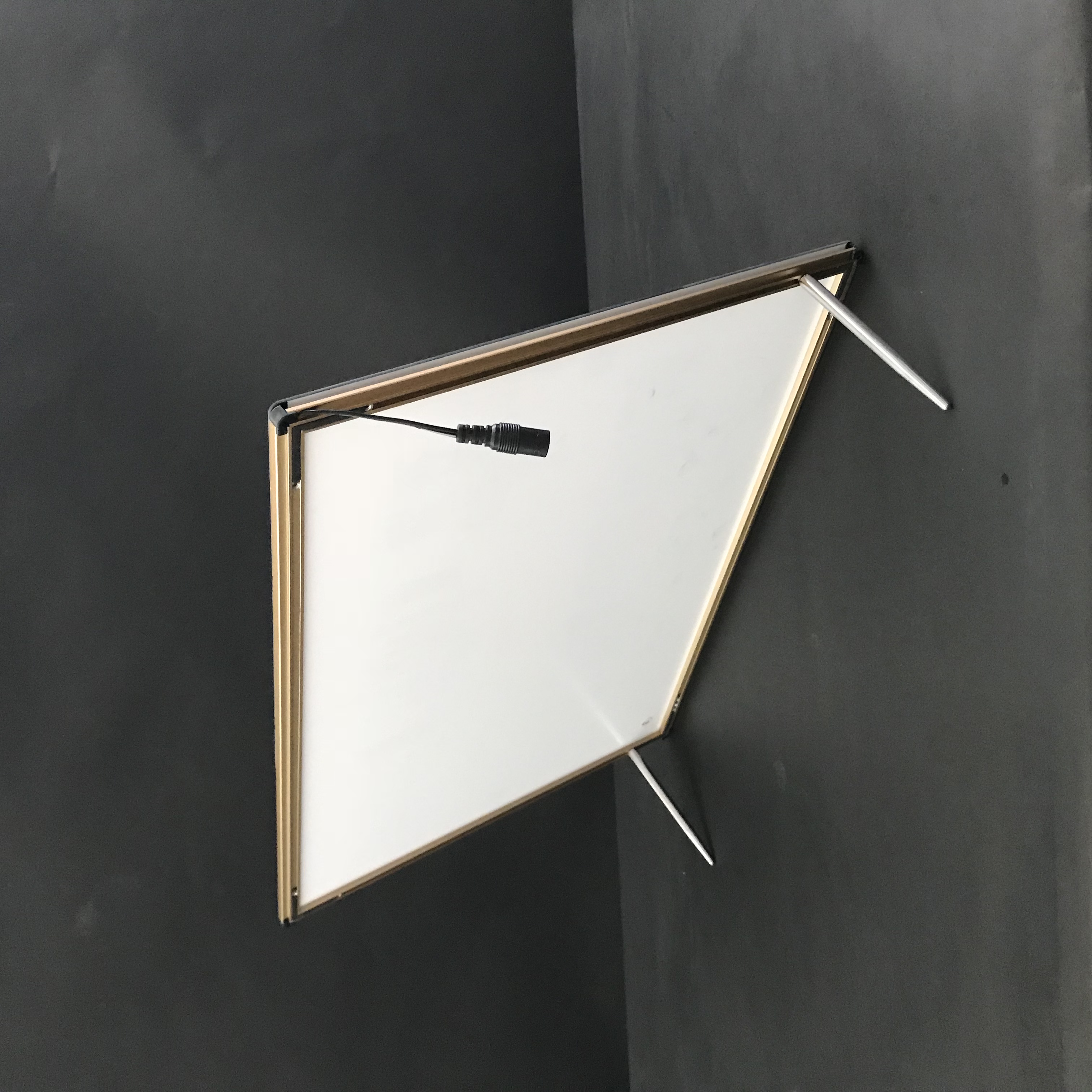 Printing Image-Drawing Glass Panel Vertical LED lightbox - Buy Printing ...